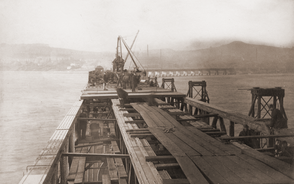 Building of the Second Tay Rail Bridge | Leisure & Culture Dundee